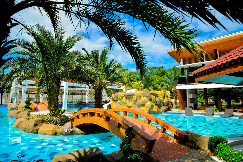 swimming Pool – Calinisan Resort Hotel